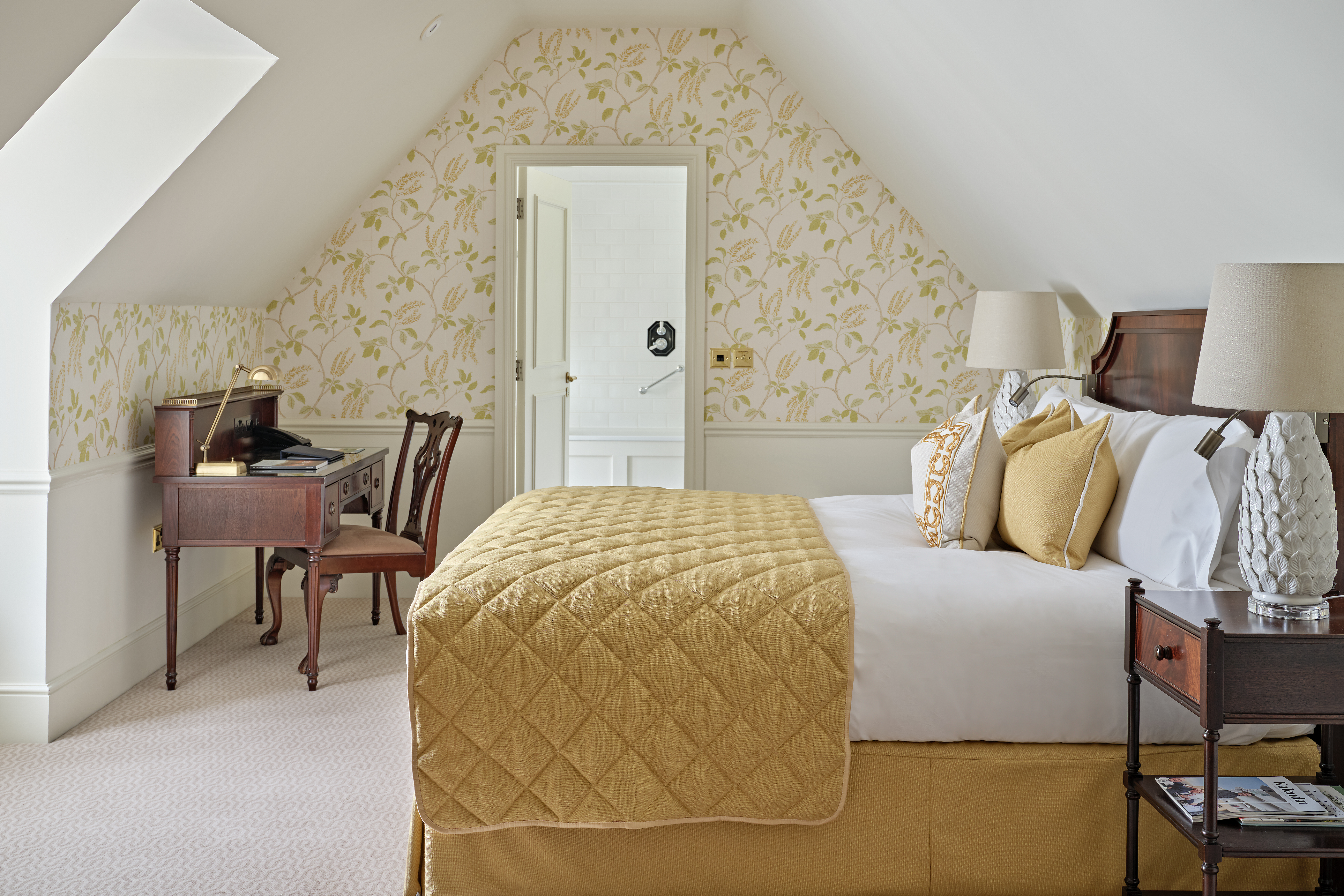 A Cotswold Break for Two in a Classic Room - Ellenborough Park