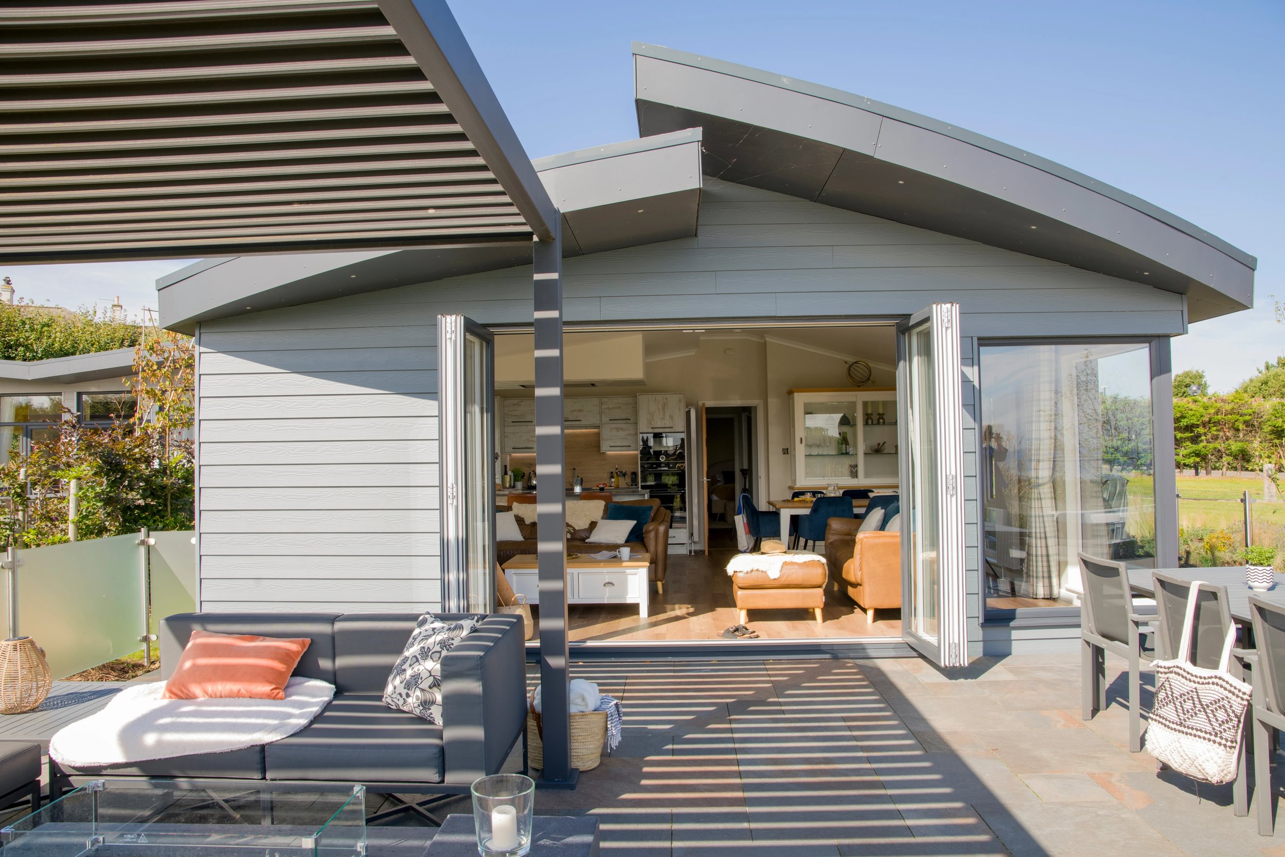 Coastal Lodge With Hot Tub - Seaham Hall