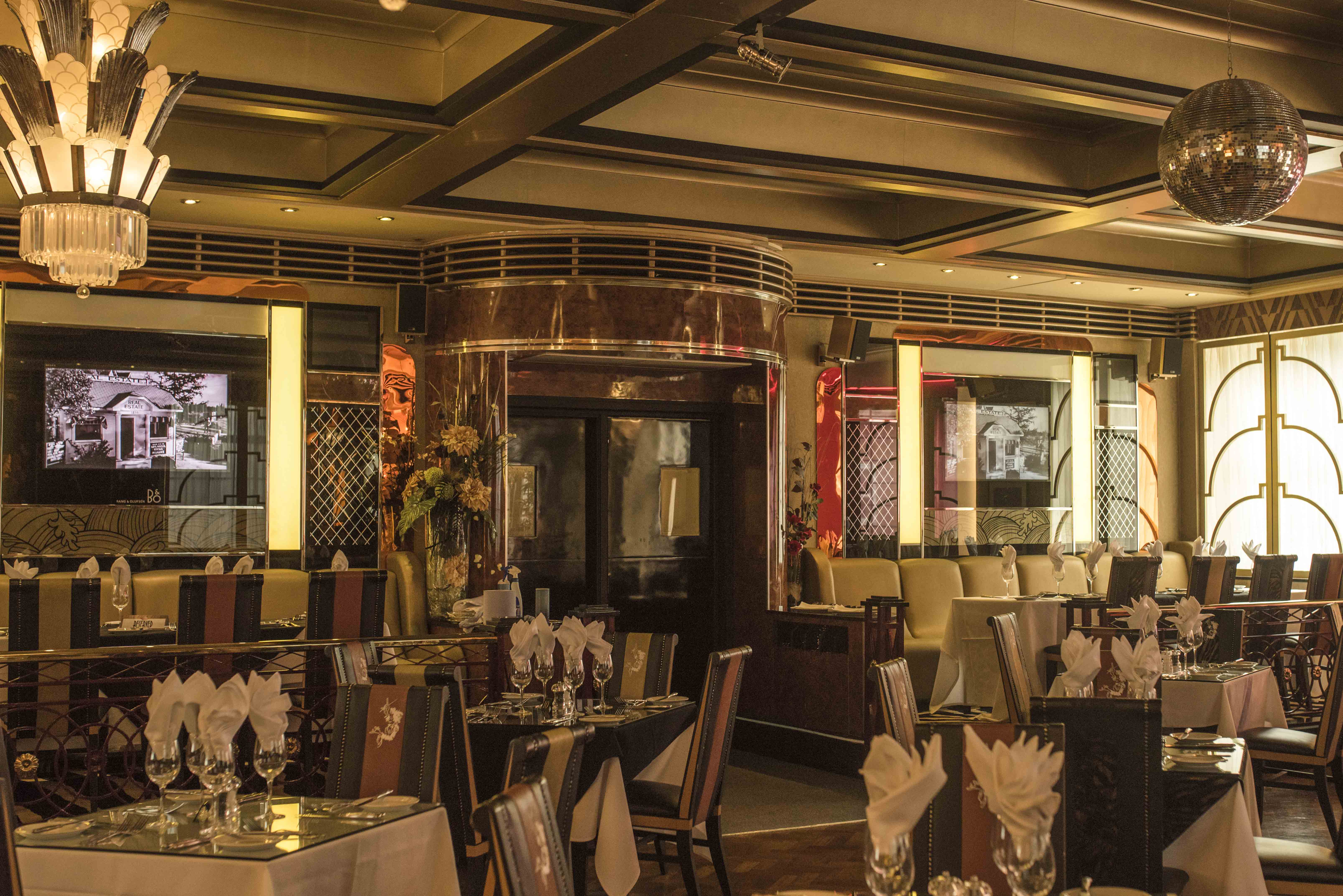 Café Bar Concerto Dining - The Earl of Doncaster